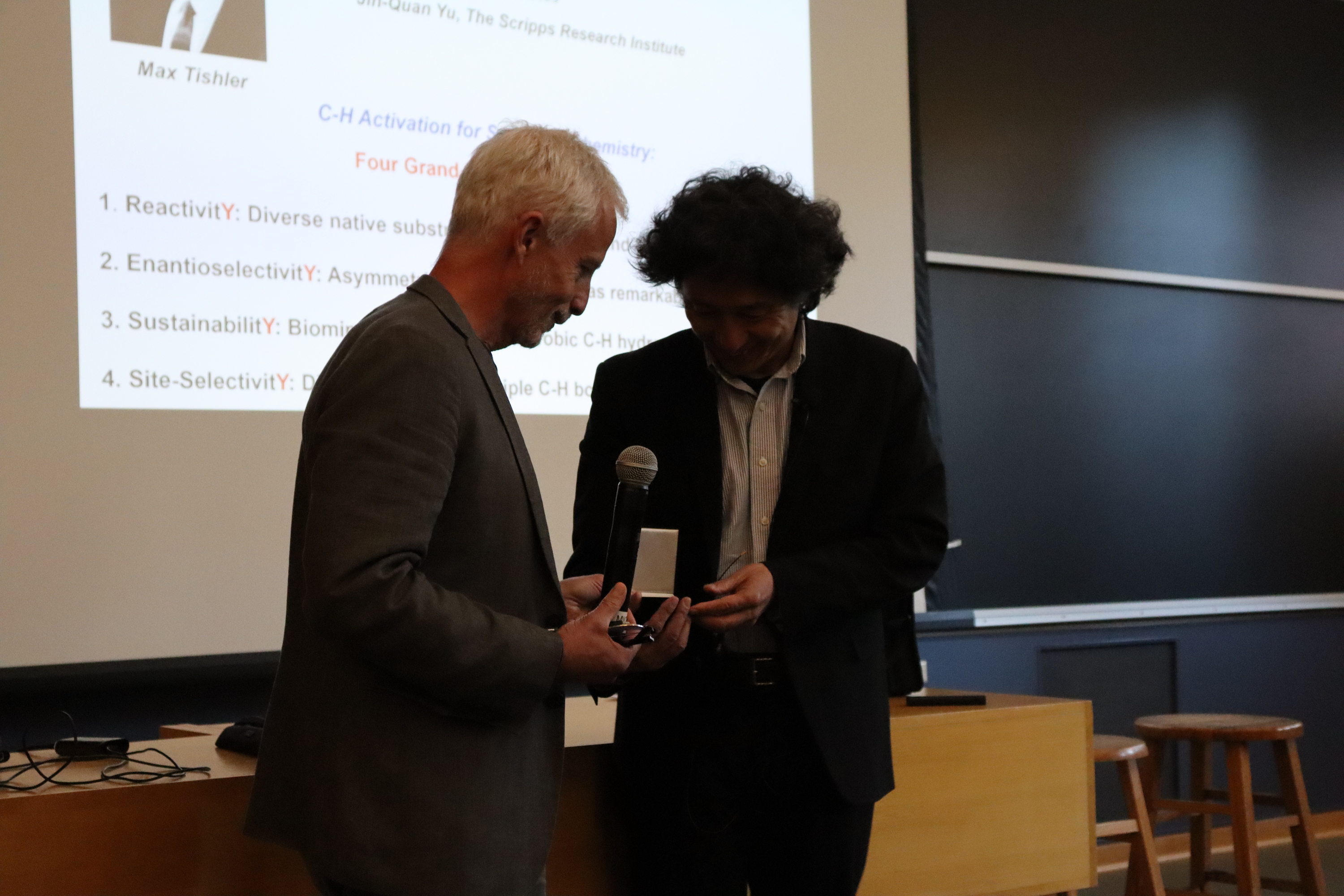 Jin-Quan Yu delivers Max Tishler Prize Lecture | Department of ...